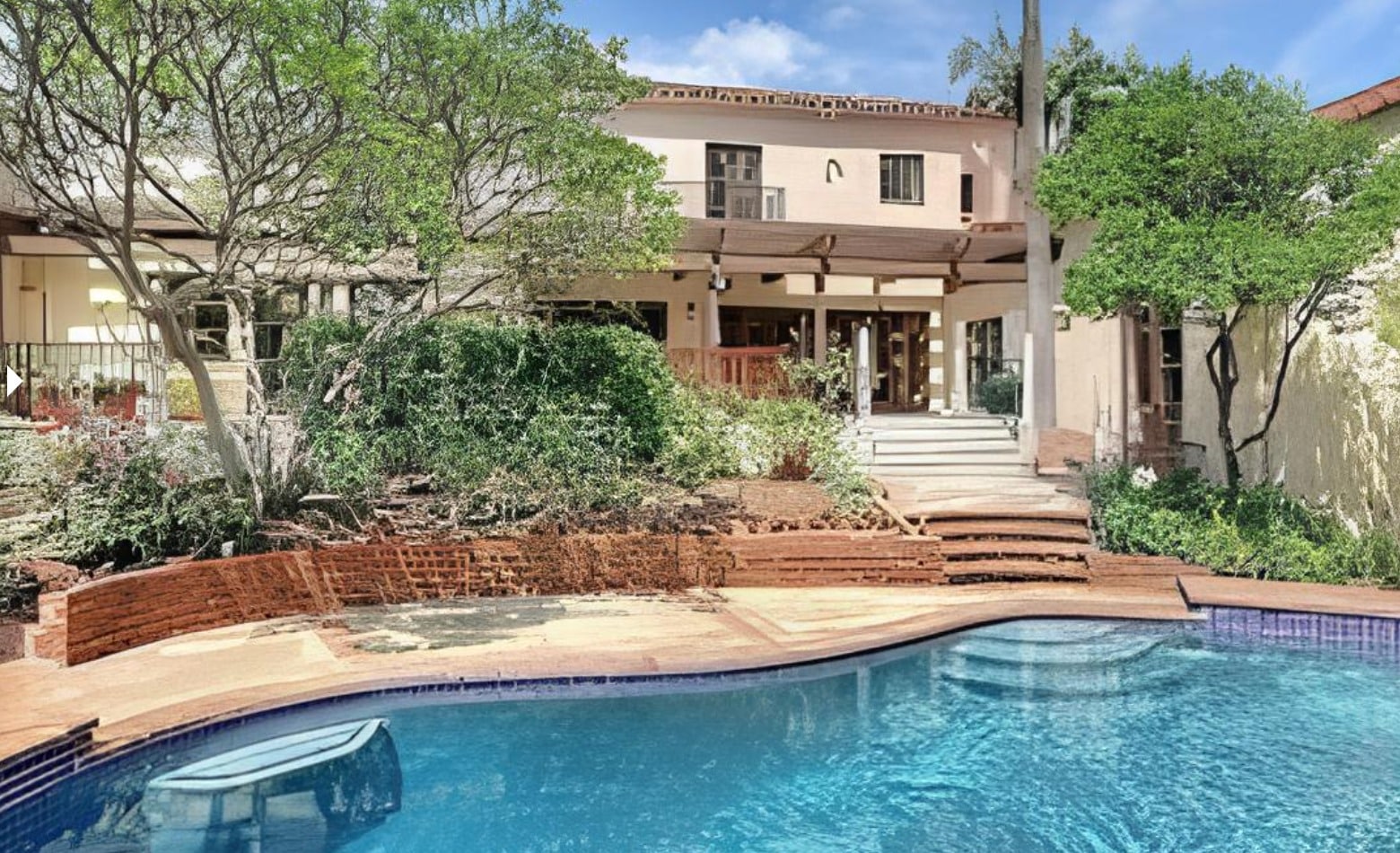 Where Does George Lopez Live: Properties, Career, and Lifestyle - GigWise