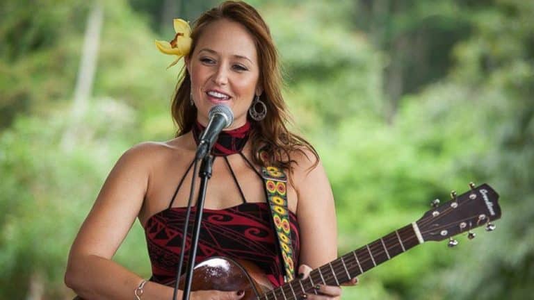34 Famous Hawaiian Female Singers You Need to Know - GigWise