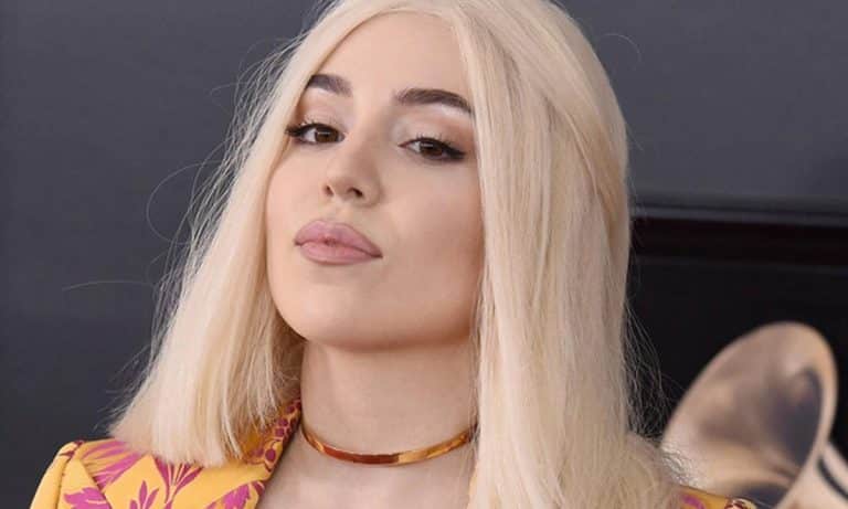 Top 35 Young Female Pop Singers Shaping the Music Scene - GigWise