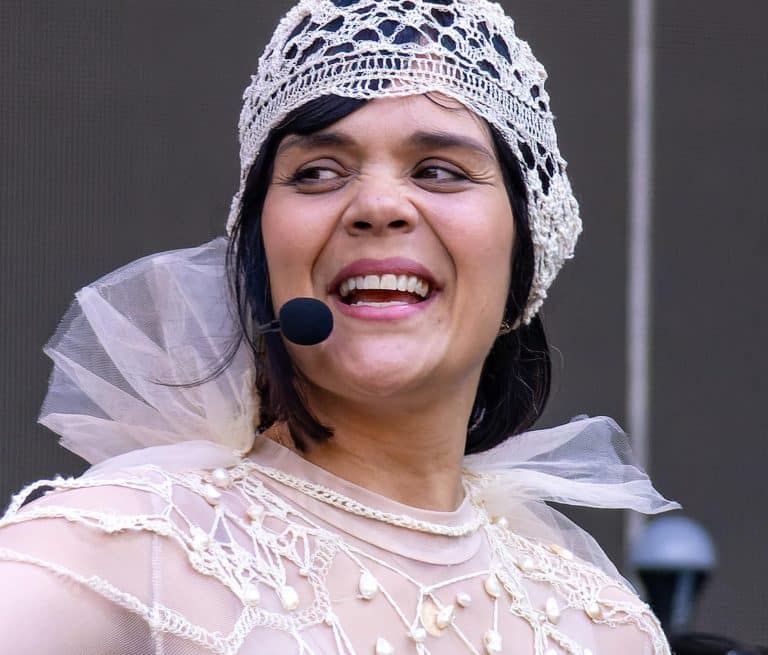 34 British Female Singers Who Defined the 2000s - GigWise