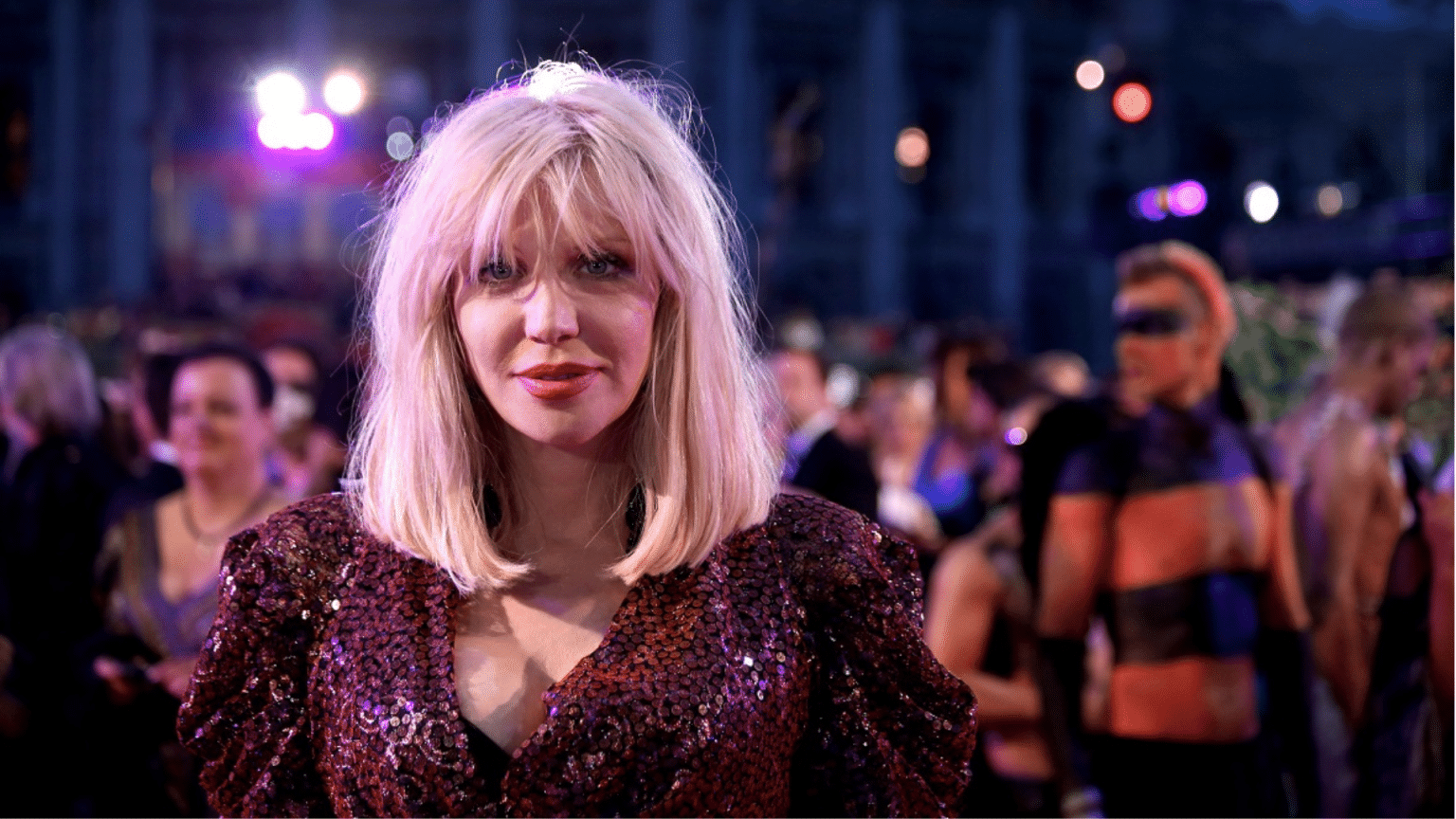 20 Female Singers with Deep Raspy Voices - GigWise