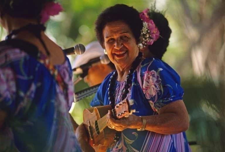 34 Famous Hawaiian Female Singers You Need to Know - GigWise