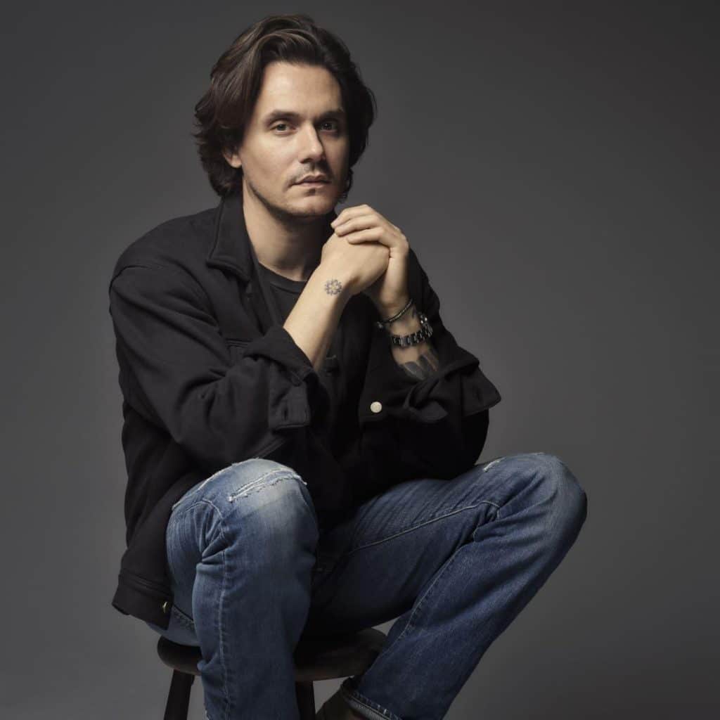 Top 45+ White Pop Singers Who Made History - GigWise