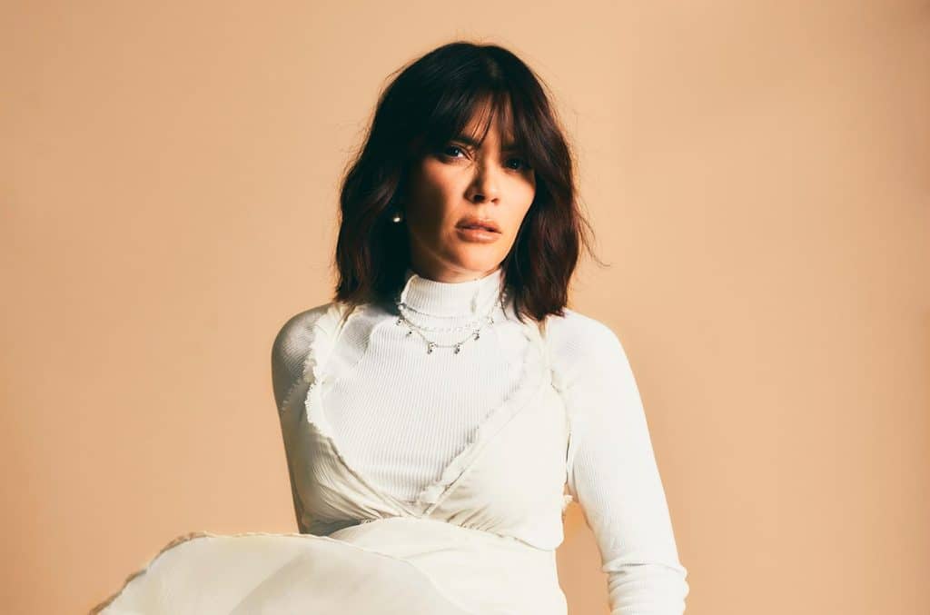 23 Breathtaking Puerto Rican Female Singers - GigWise