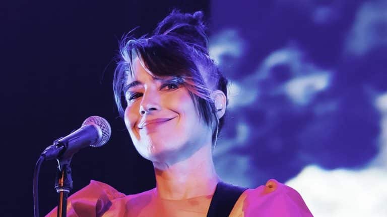 The Most Iconic Female Punk Singers in History - GigWise