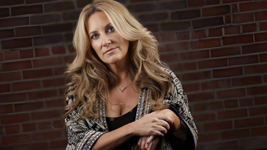 Top 30 Blonde Female Country Singers - GigWise