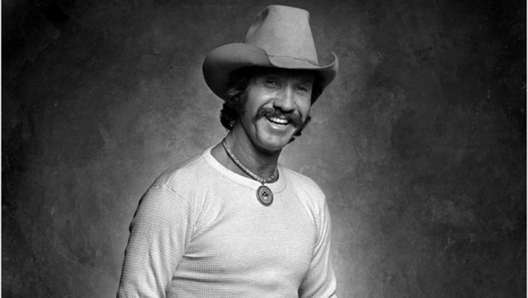 Unveiling the Icons: Male Country Singers of the 1950s - GigWise