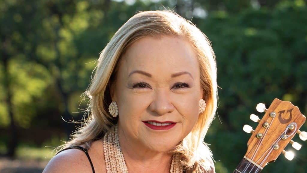 34 Famous Hawaiian Female Singers You Need to Know - GigWise