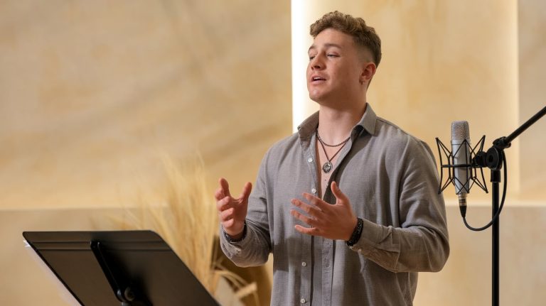 Step-by-Step Guide to Perfect Your Falsetto Technique - GigWise