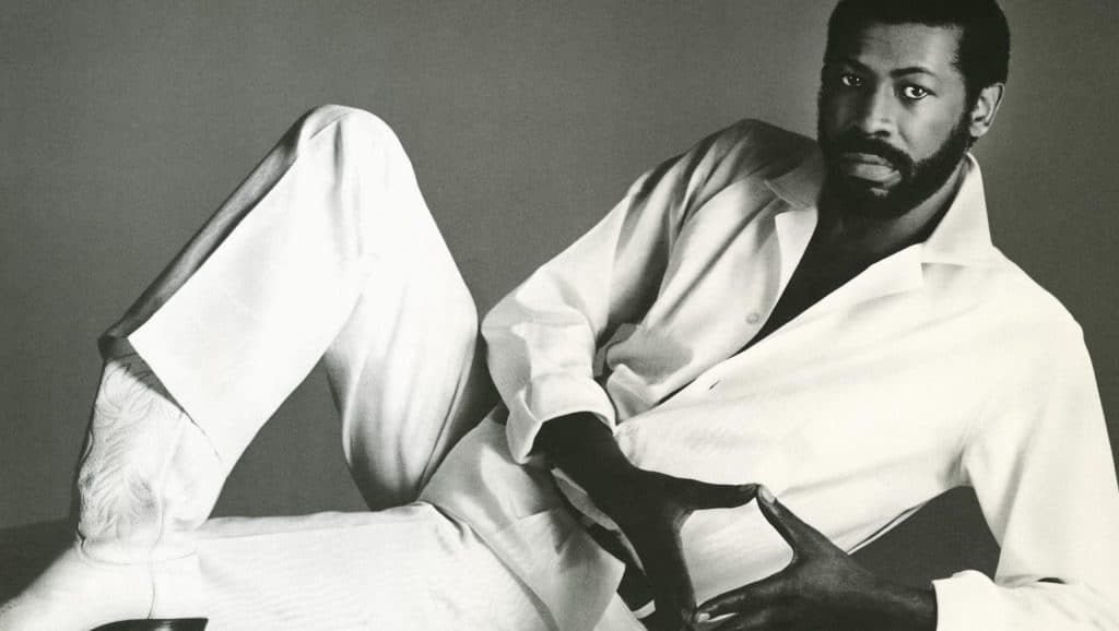 60 Iconic Male Singers Who Shaped the 70s Decade - GigWise