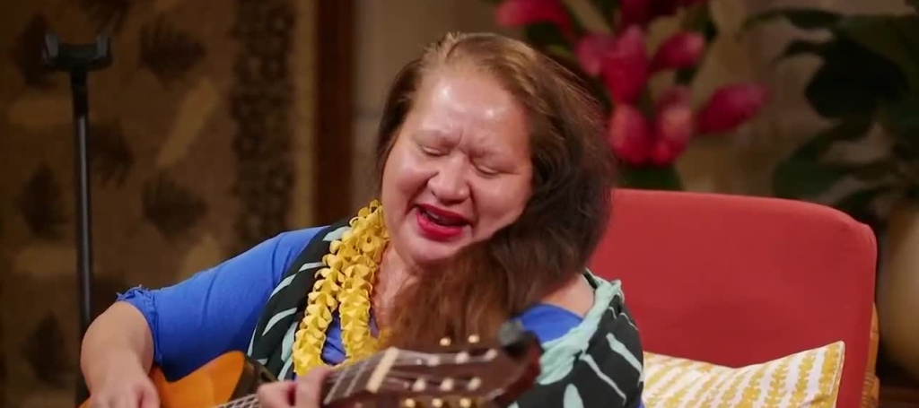 34 Famous Hawaiian Female Singers You Need to Know - GigWise