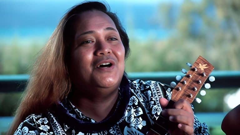 34 Famous Hawaiian Female Singers You Need to Know - GigWise