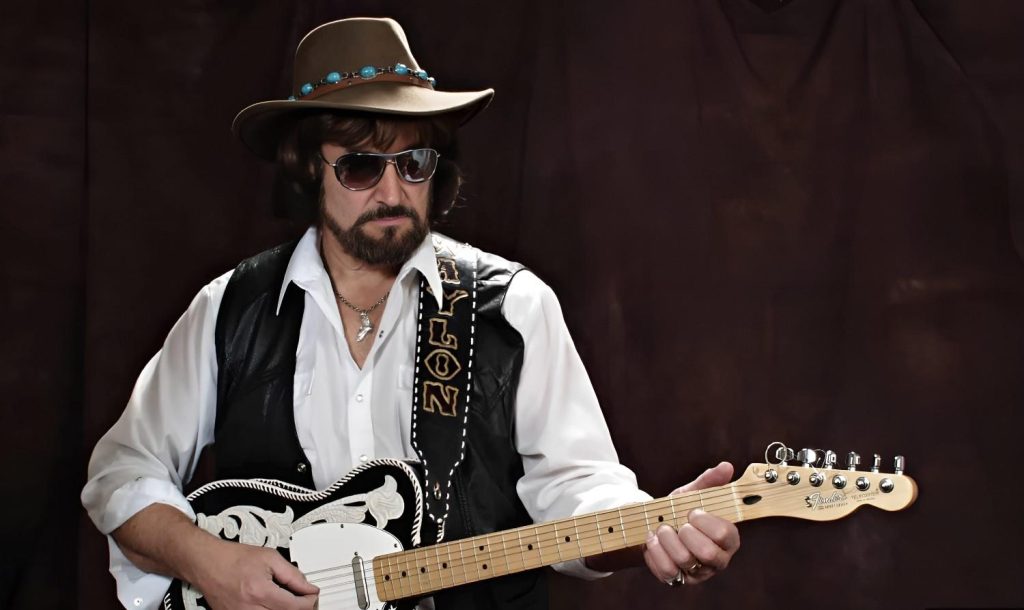 Unveiling the Icons: Male Country Singers of the 1950s - GigWise