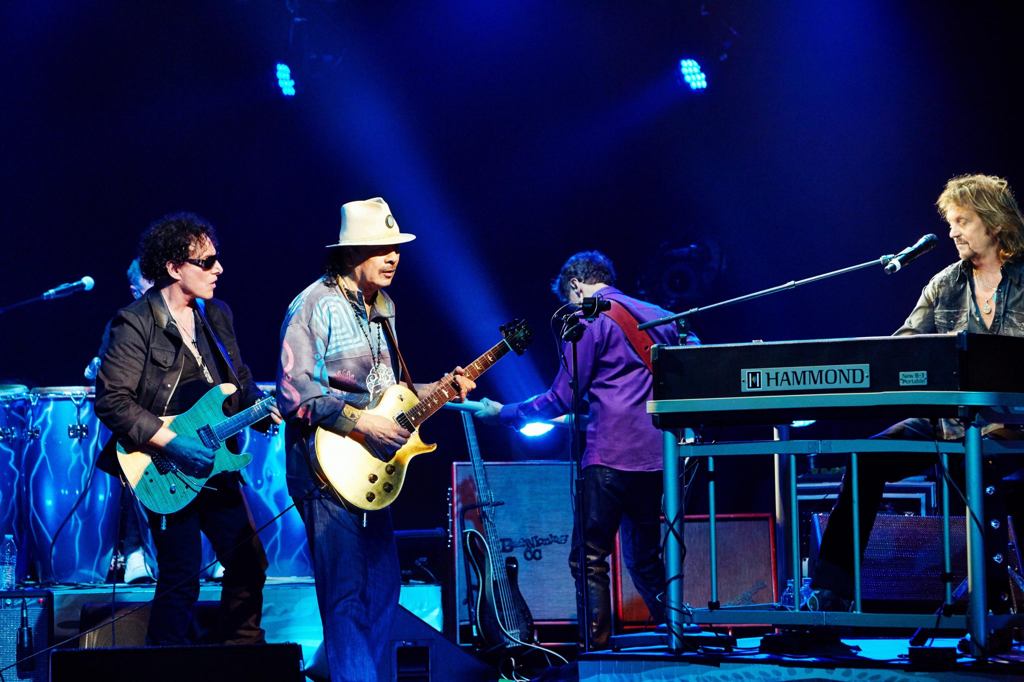 Top 5 Santana's Most Memorable Lead Singers - GigWise