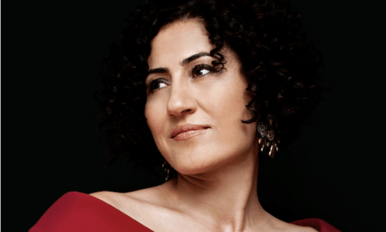 47 Iconic Turkish Singers You Should Know - GigWise