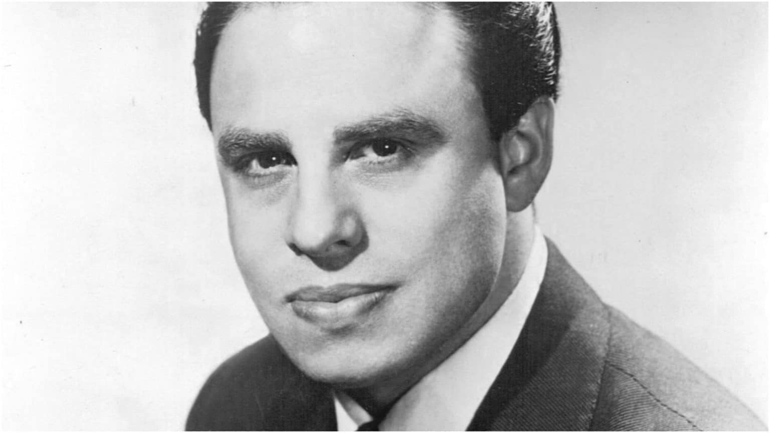 31 Iconic Male Opera Singers You Should Know - GigWise