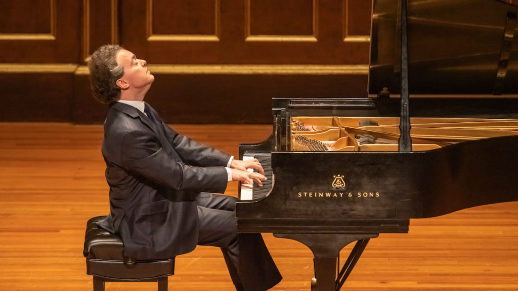 33 Famous Piano Players of the 21st Century - GigWise