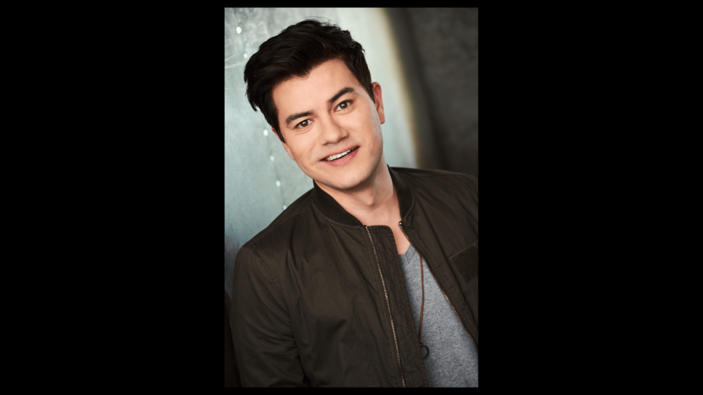 31 Timeless Hymn Lyrics to Sing Along With - GigWise