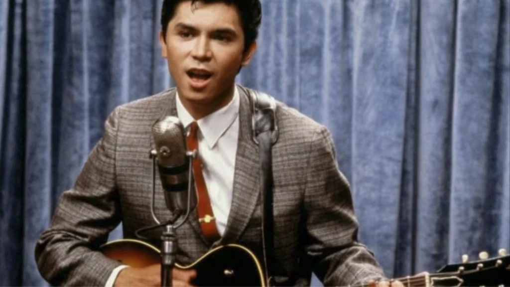 33 Famous Hispanic Singers of All Time - GigWise